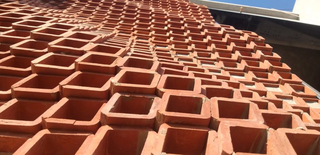 Clay Designs For Cooler & Sustainable Structures - Karmactive