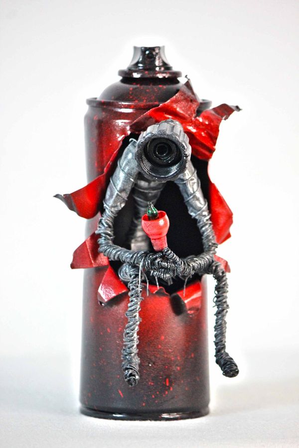 Surreal Art Figures Made From Scrap Metal -Vortex Recup'Art