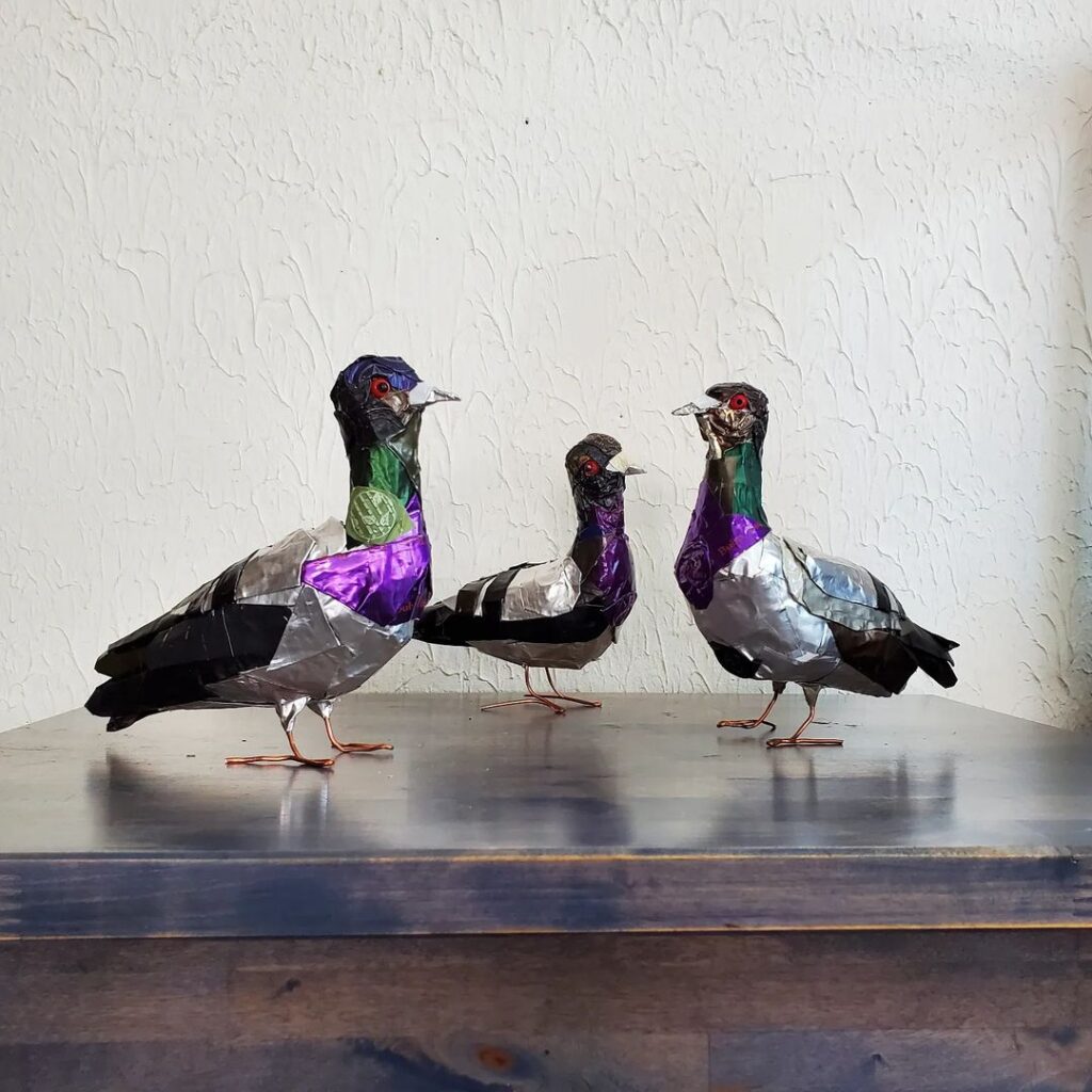 Lisa Bagwell's Amazing Art From Waste - Karmactive