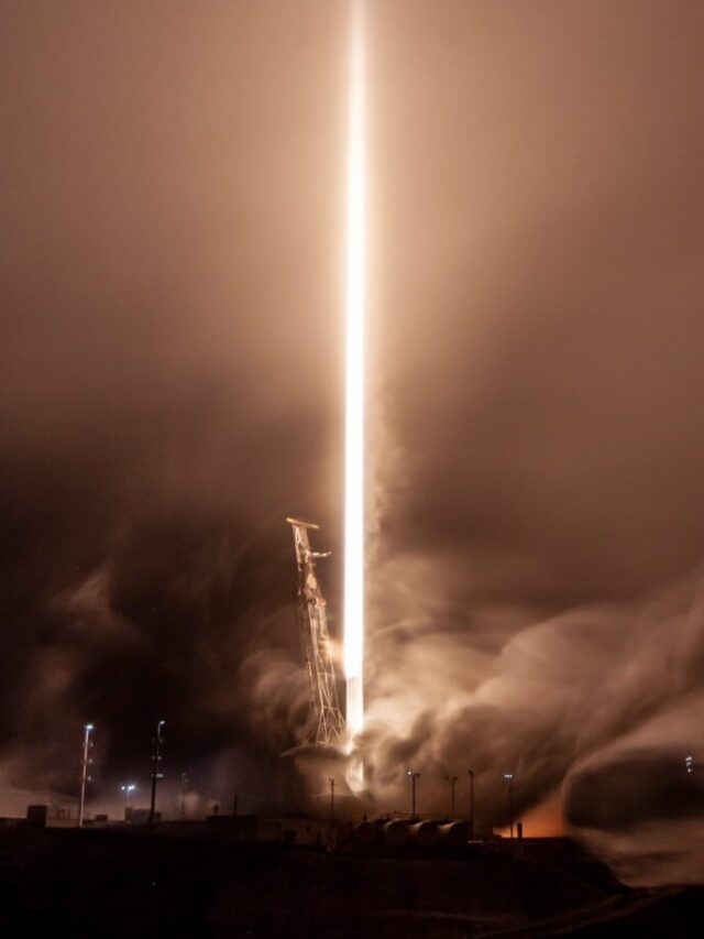 A Closer Look at SpaceX’s Static Fire Test and its Plan to Reach Orbit ...