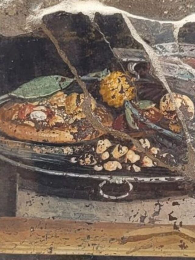 Pompeii's Pizza Puzzle: A 2,000-Year-Old Painting Raises Questions ...