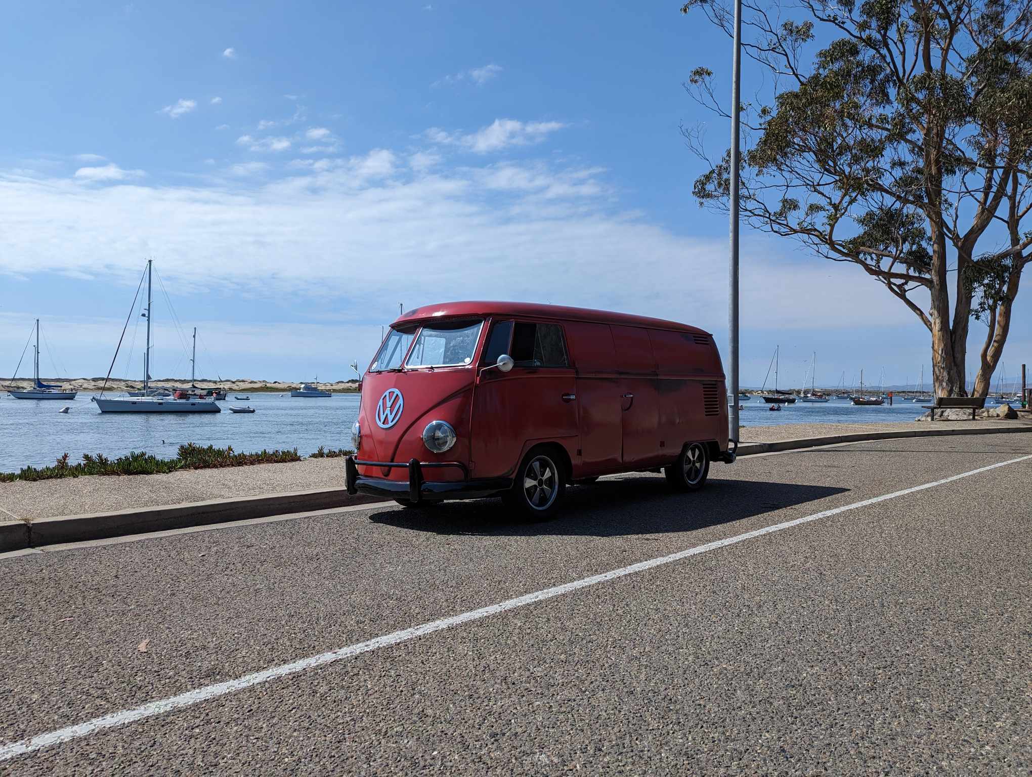 Electrifying Route 66: Jack Smith's Vintage VW Bus Adventure! - Karmactive