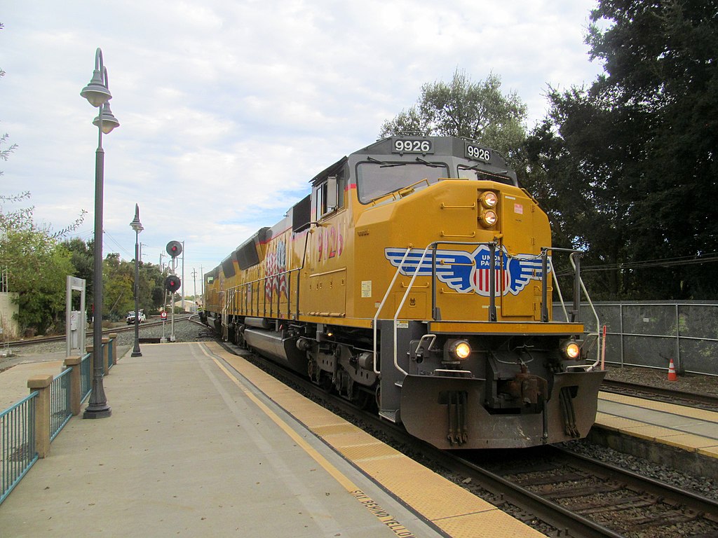 Rumo Launches Hybrid Locomotives, A Milestone in Sustainable Brazilian ...