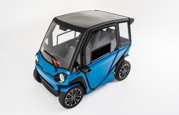 R30 Electric Cruiser: Florida's Answer to Sustainable Luxury at Sea ...