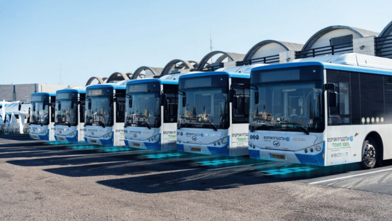 Electreon Debuts Israel's First Wireless E-Bus Charging Terminal: A ...