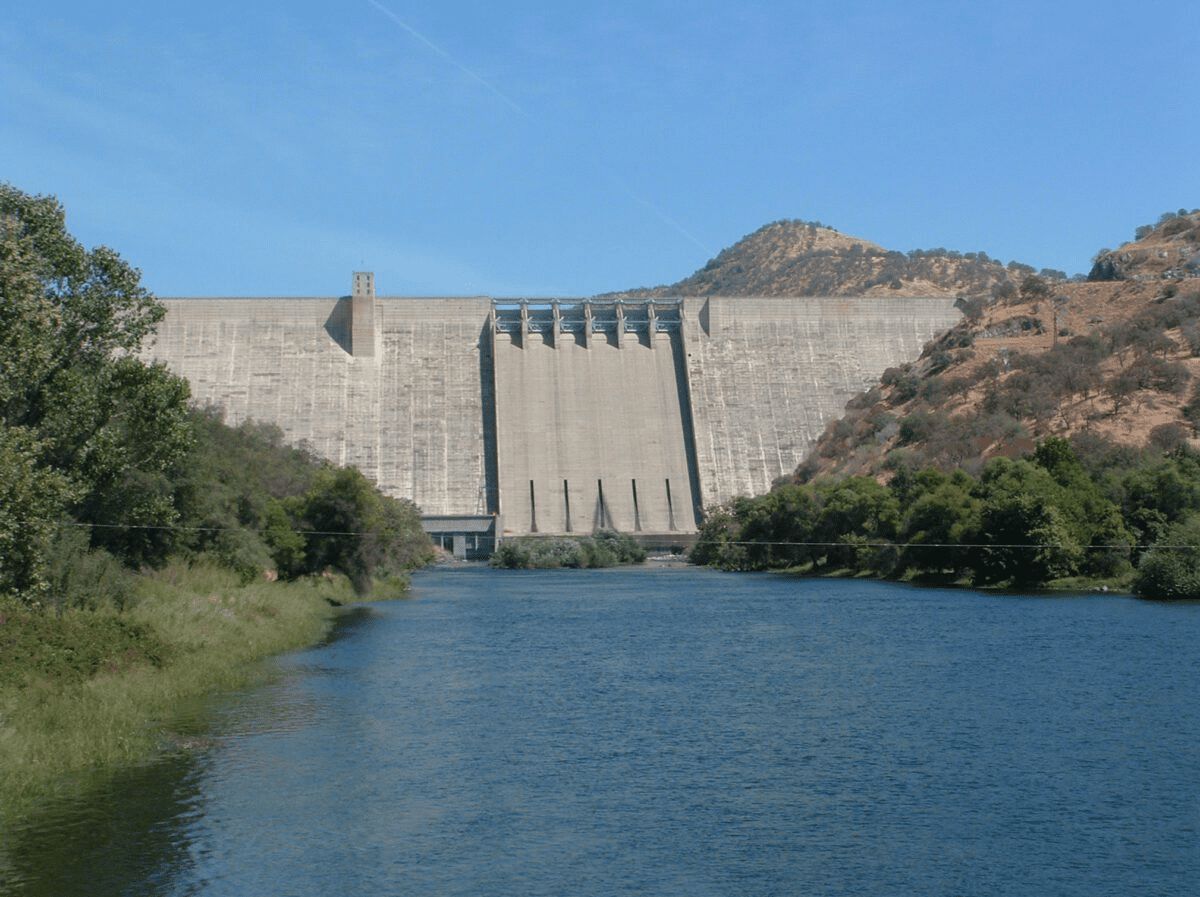 Central California Struggles with Flooding - Karmactive