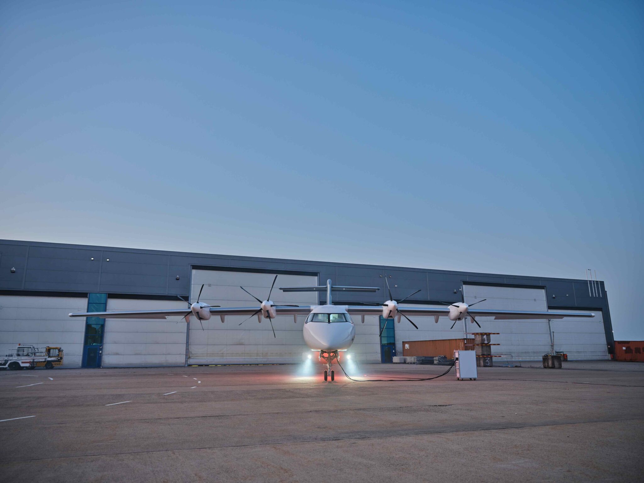 Heart Aerospace's Full-Scale Hybrid-Electric Aircraft Unveiled – Find ...