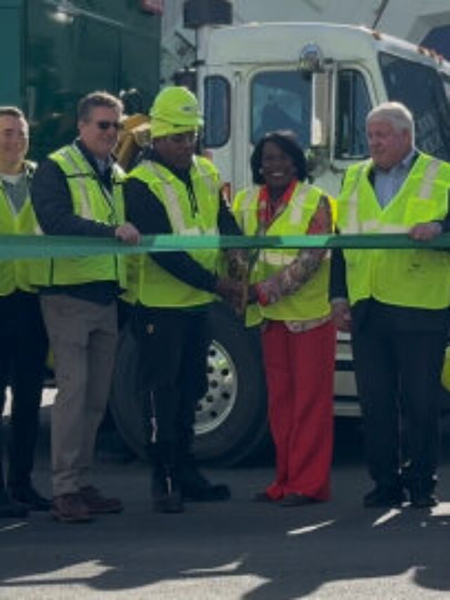 WM Enhances Philadelphia Recycling with $40M AI Technology to Process ...