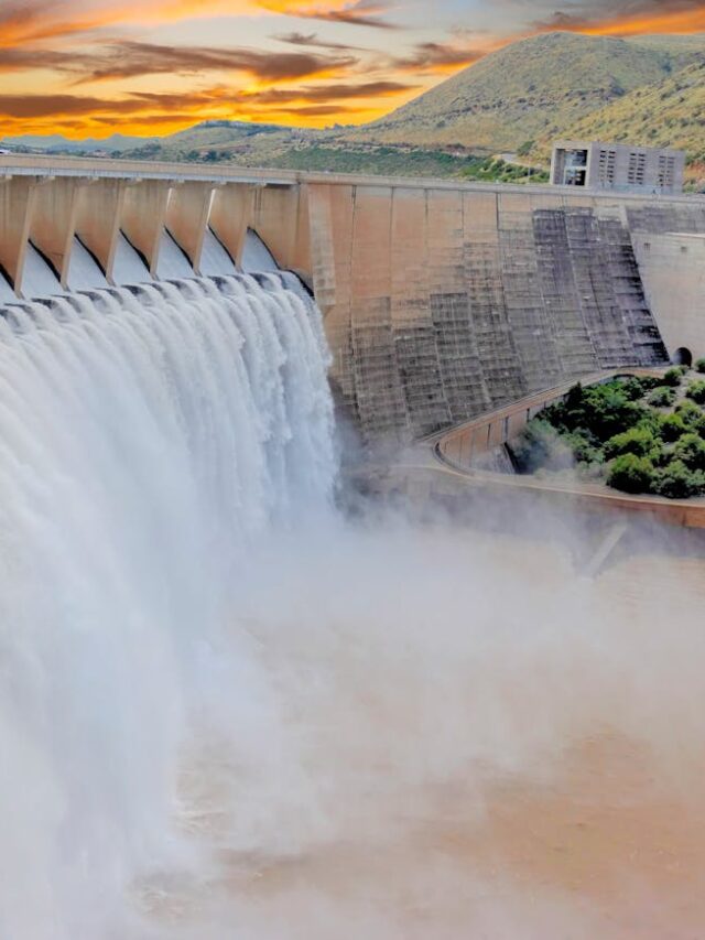 Massive Water Reservoir 700km Deep Holds Triple Earth's Surface Oceans ...