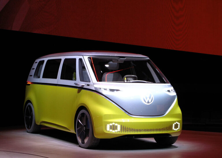 Volkswagen ID.Buzz Wins 2025 Award With 282-HP Electric Motor, Seats 7 ...