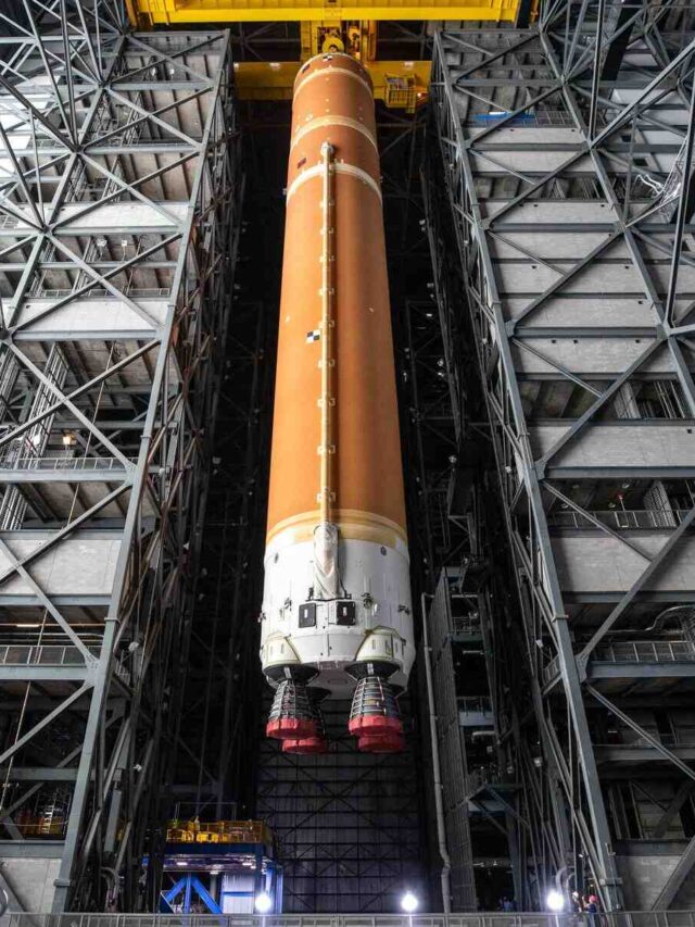 Major Lunar and ISS Missions Set for 2025 - Karmactive