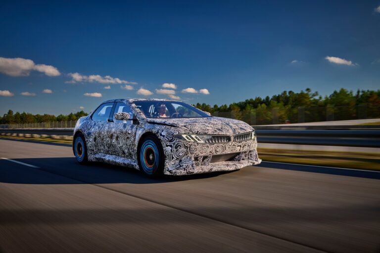 BMW's Electric Test Car Packs 13,269 lb-ft Torque with 'Heart of Joy ...