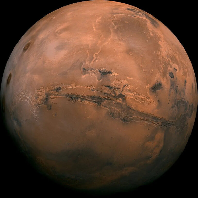 Mars' Red Color Linked to Ancient Water-Rich Mineral - Karmactive