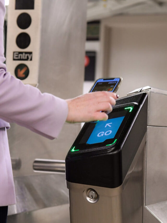 MetroCards Phased Out by End of 2025 as MTA Shifts to OMNY System ...