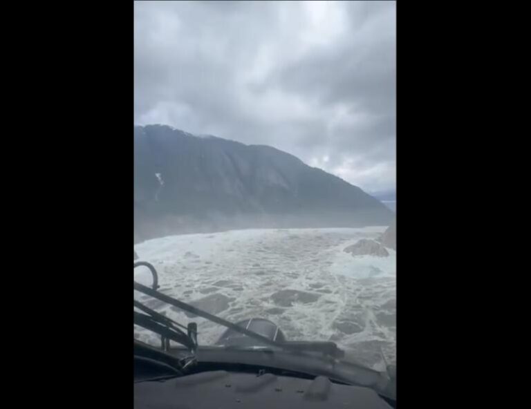 100-Foot Tsunami Hits Alaska: Tracy Arm Landslide Sends 100M Cubic ...